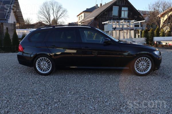 Melns BMW 318 2009 Rīga, ar dzinēja tilpumu 2.00 L un nobraukumu 0 tūkst. km par 5790 €, foto 4 vietnē AUTOMOTO.COM.LV