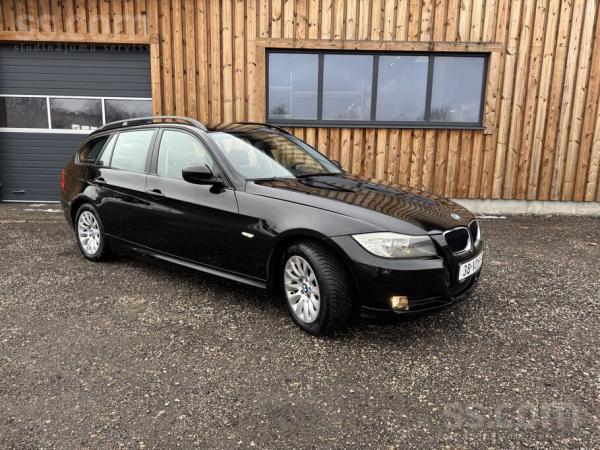 Black BMW 318 2009 in Cesis, with an engine capacity of 2.00 L and mileage of 349 thousand km for 4400 €, photo 4 on AUTOMOTO.COM.LV