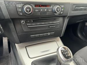 Melns BMW 318 2009 Cēsis, ar dzinēja tilpumu 2.00 L un nobraukumu 349 tūkst. km par 4400 €, foto 15 vietnē AUTOMOTO.COM.LV