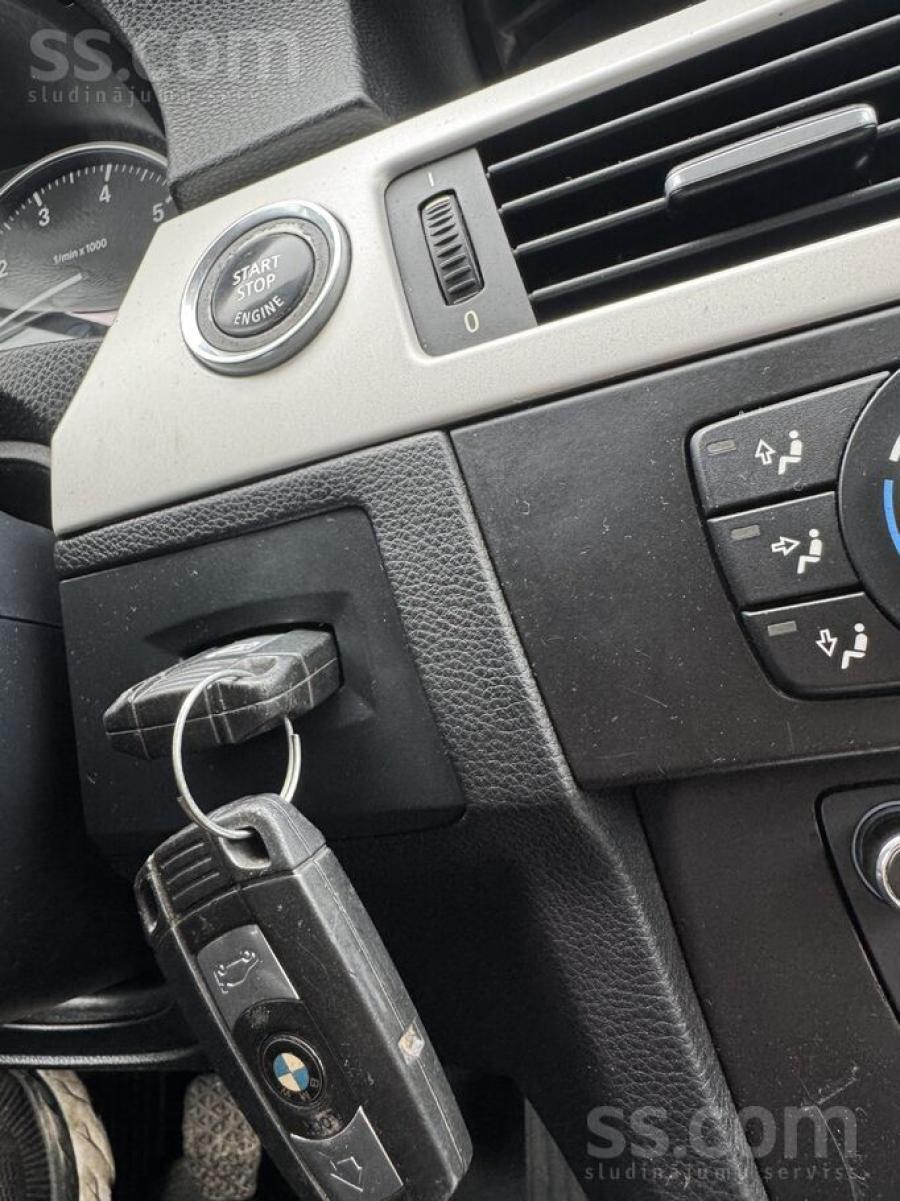 Melns BMW 318 2009 Cēsis, ar dzinēja tilpumu 2.00 L un nobraukumu 349 tūkst. km par 4400 €, foto 16 vietnē AUTOMOTO.COM.LV