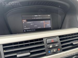 Melns BMW 318 2009 Cēsis, ar dzinēja tilpumu 2.00 L un nobraukumu 349 tūkst. km par 4400 €, foto 17 vietnē AUTOMOTO.COM.LV