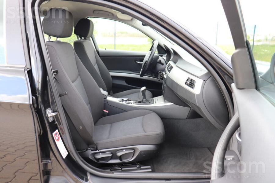 Black BMW 318 2009 in Riga, with an engine capacity of 2.00 L and mileage of 277 thousand km for 3900 €, photo 20 on AUTOMOTO.COM.LV