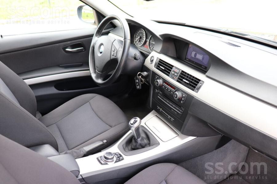 Black BMW 318 2009 in Riga, with an engine capacity of 2.00 L and mileage of 277 thousand km for 3900 €, photo 21 on AUTOMOTO.COM.LV