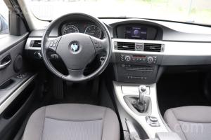 Black BMW 318 2009 in Riga, with an engine capacity of 2.00 L and mileage of 277 thousand km for 3900 €, photo 23 on AUTOMOTO.COM.LV