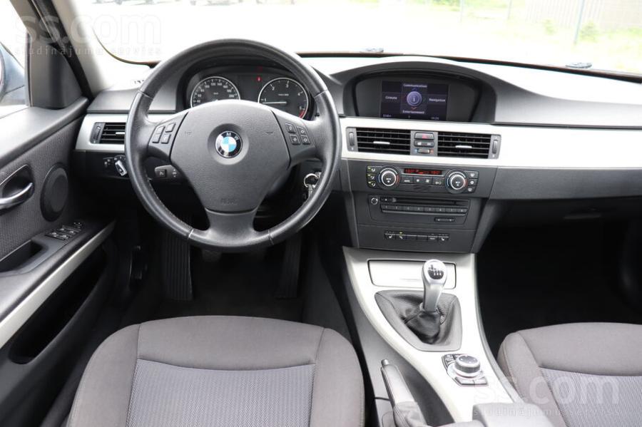 Black BMW 318 2009 in Riga, with an engine capacity of 2.00 L and mileage of 277 thousand km for 3900 €, photo 23 on AUTOMOTO.COM.LV