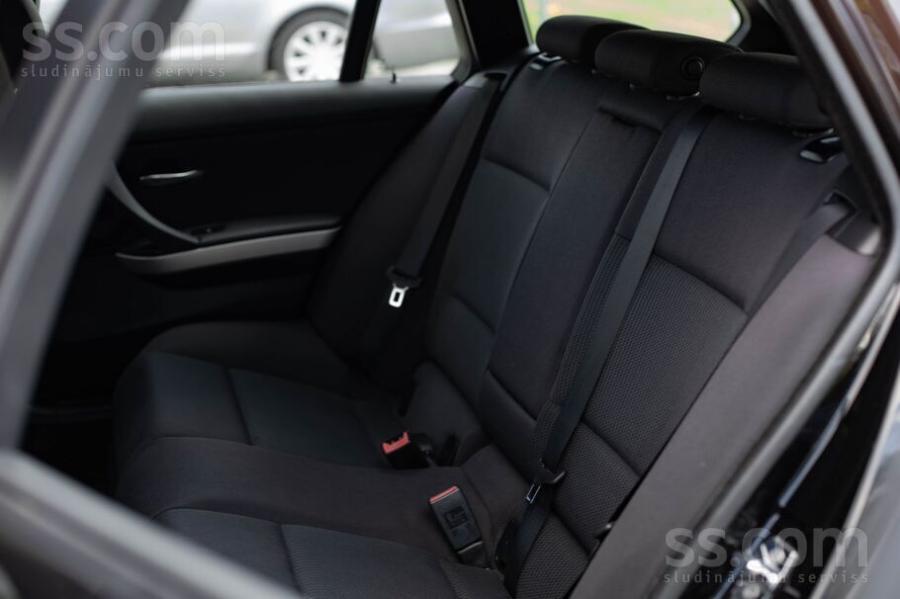 Black BMW 318 2009 in Riga, with an engine capacity of 2.00 L and mileage of 307 thousand km for 5590 €, photo 11 on AUTOMOTO.COM.LV