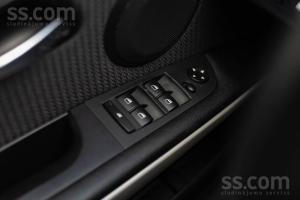 Black BMW 318 2009 in Riga, with an engine capacity of 2.00 L and mileage of 307 thousand km for 5590 €, photo 14 on AUTOMOTO.COM.LV