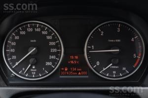 Black BMW 318 2009 in Riga, with an engine capacity of 2.00 L and mileage of 307 thousand km for 5590 €, photo 18 on AUTOMOTO.COM.LV
