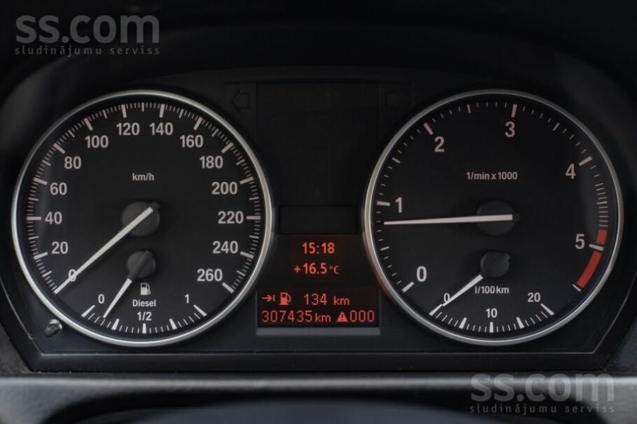 Black BMW 318 2009 in Riga, with an engine capacity of 2.00 L and mileage of 307 thousand km for 5590 €, photo 18 on AUTOMOTO.COM.LV