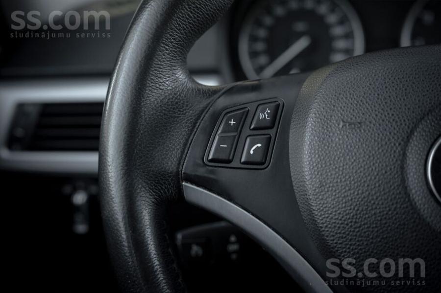 Black BMW 318 2009 in Talsi, with an engine capacity of 2.00 L and mileage of 296 thousand km for 4950 €, photo 18 on AUTOMOTO.COM.LV