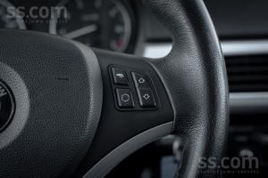 Black BMW 318 2009 in Talsi, with an engine capacity of 2.00 L and mileage of 296 thousand km for 4950 €, photo 20 on AUTOMOTO.COM.LV