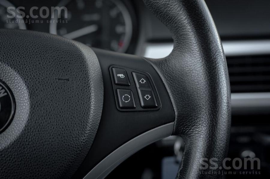 Black BMW 318 2009 in Talsi, with an engine capacity of 2.00 L and mileage of 296 thousand km for 4950 €, photo 20 on AUTOMOTO.COM.LV