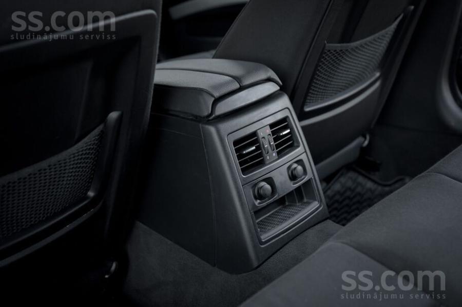 Black BMW 318 2009 in Talsi, with an engine capacity of 2.00 L and mileage of 296 thousand km for 4950 €, photo 24 on AUTOMOTO.COM.LV