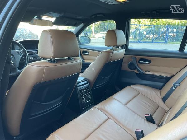 Black BMW 318 2009 in Alytus, with an engine capacity of 2.00 L and mileage of 430 thousand km for 3000 €, photo 10 on AUTOMOTO.COM.LV