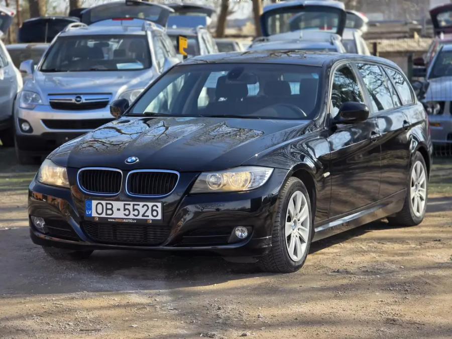 Черный БМВ 318 2009 в Гробиня, объемом двигателя 2.00 л и пробегом 290 тыс. км за 3950 €, фото 1 на AUTOMOTO.COM.LV