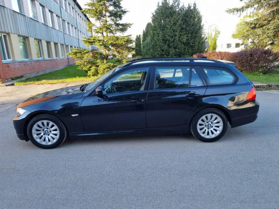 Melns BMW 318 2009 Jēkabpils, ar dzinēja tilpumu 2.00 L un nobraukumu 299 tūkst. km par 5450 €, foto 12 vietnē AUTOMOTO.COM.LV