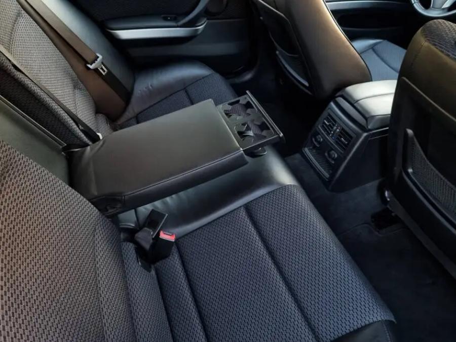 Melns BMW 318 2009 Jēkabpils, ar dzinēja tilpumu 2.00 L un nobraukumu 299 tūkst. km par 5450 €, foto 19 vietnē AUTOMOTO.COM.LV