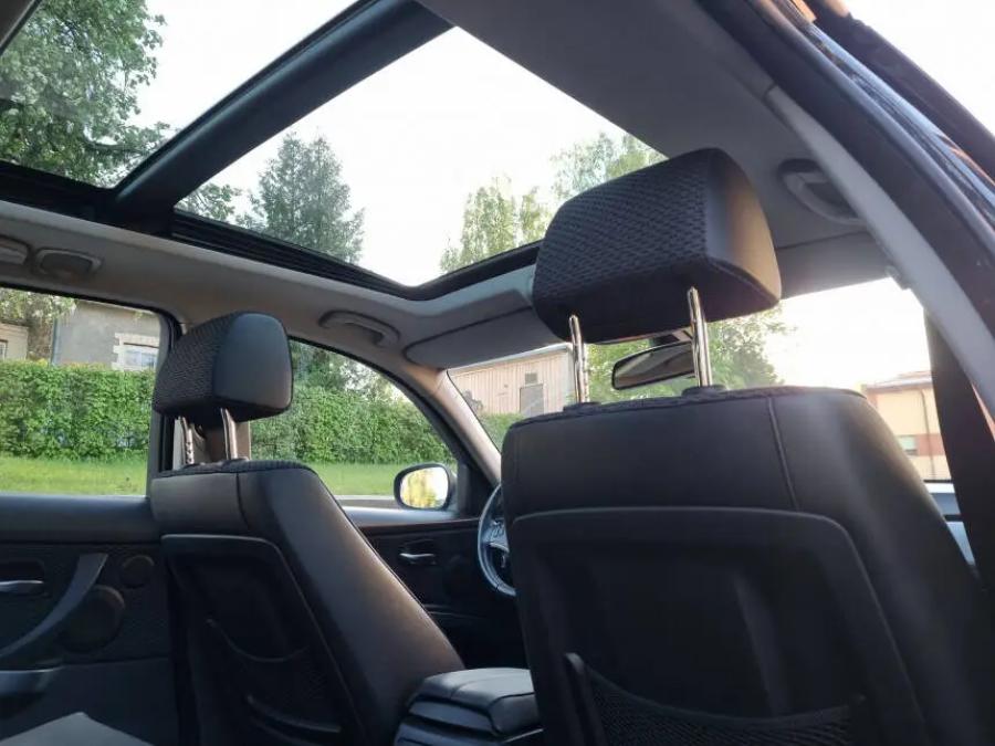Melns BMW 318 2009 Jēkabpils, ar dzinēja tilpumu 2.00 L un nobraukumu 299 tūkst. km par 5450 €, foto 26 vietnē AUTOMOTO.COM.LV