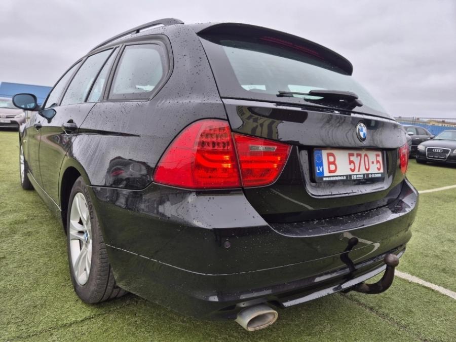 Melns BMW 318 2009 Rīga, ar dzinēja tilpumu 2.00 L un nobraukumu 293 tūkst. km par 4200 €, foto 20 vietnē AUTOMOTO.COM.LV