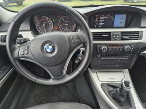 Melns BMW 318 2009 Rīga, ar dzinēja tilpumu 2.00 L un nobraukumu 293 tūkst. km par 4200 €, foto 25 vietnē AUTOMOTO.COM.LV
