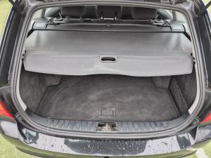 Melns BMW 318 2009 Rīga, ar dzinēja tilpumu 2.00 L un nobraukumu 293 tūkst. km par 4200 €, foto 27 vietnē AUTOMOTO.COM.LV