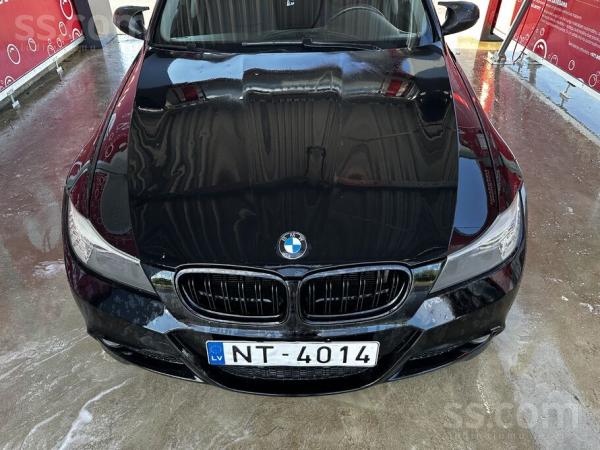Melns BMW 318 2009 Daugavpils, ar dzinēja tilpumu 2.00 L un nobraukumu 370 tūkst. km par 3999 €, foto 4 vietnē AUTOMOTO.COM.LV