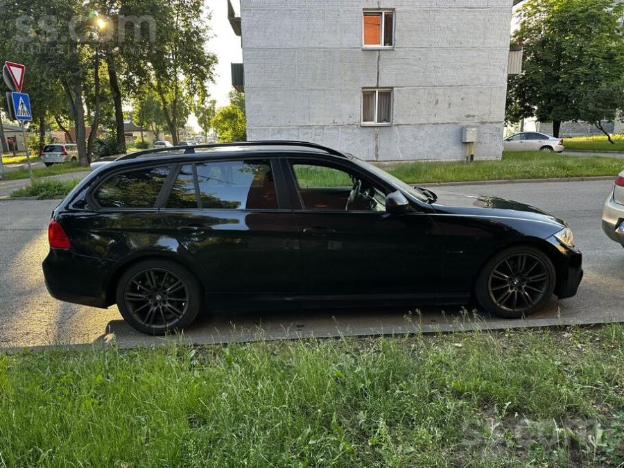 Черный БМВ 318 2009 в Даугавпилс, объемом двигателя 2.00 л и пробегом 370 тыс. км за 3999 €, фото 11 на AUTOMOTO.COM.LV