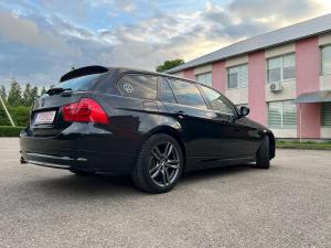 Black BMW 318 2009 in Kaunas, with an engine capacity of 2.00 L and mileage of 0 thousand km for 4100 €, photo 5 on AUTOMOTO.COM.LV
