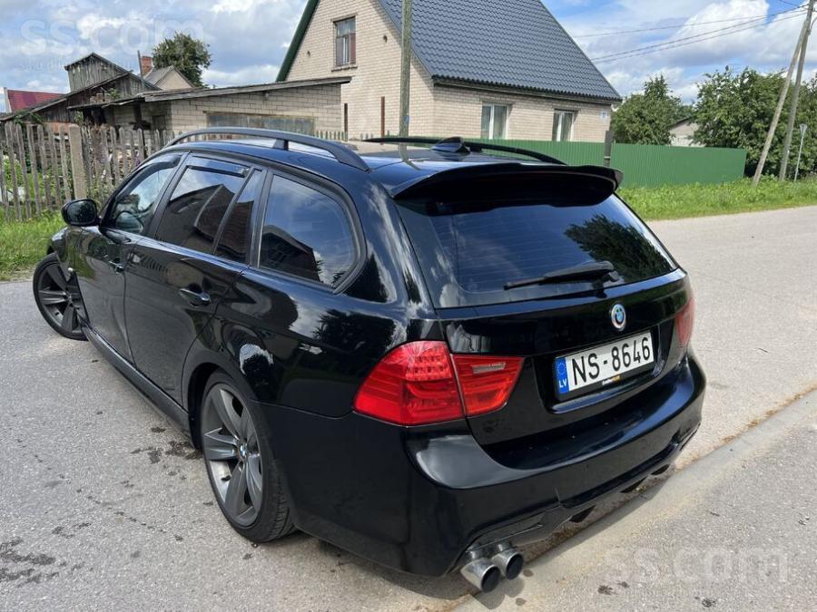 Black BMW 318 2009 in Daugavpils, with an engine capacity of 2.00 L and mileage of 310 thousand km for 3800 €, photo 3 on AUTOMOTO.COM.LV