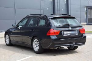 Black BMW 318 2009 in Vilnius, with an engine capacity of 2.00 L and mileage of 224 thousand km for 2750 €, photo 7 on AUTOMOTO.COM.LV