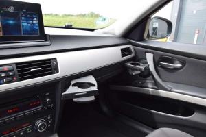 Black BMW 318 2009 in Vilnius, with an engine capacity of 2.00 L and mileage of 224 thousand km for 2750 €, photo 24 on AUTOMOTO.COM.LV
