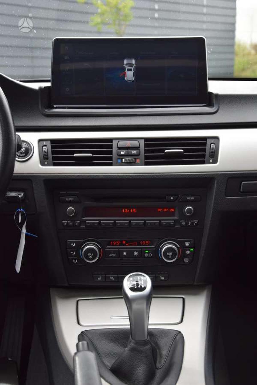 Black BMW 318 2009 in Vilnius, with an engine capacity of 2.00 L and mileage of 224 thousand km for 2750 €, photo 26 on AUTOMOTO.COM.LV