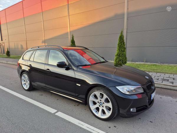 Black BMW 318 2009 in Panevezys, with an engine capacity of 2.00 L and mileage of 311 thousand km for 3999 €, photo 8 on AUTOMOTO.COM.LV