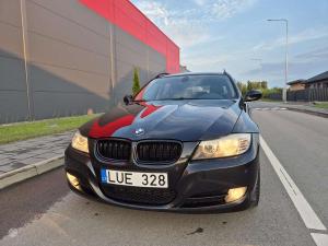 Melns BMW 318 2009 Panevēža, ar dzinēja tilpumu 2.00 L un nobraukumu 311 tūkst. km par 3999 €, foto 12 vietnē AUTOMOTO.COM.LV