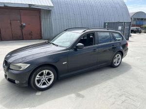 Black BMW 318 2009 in Klaipeda, with an engine capacity of 2.00 L and mileage of 444 thousand km for 3150 €, photo  on AUTOMOTO.COM.LV