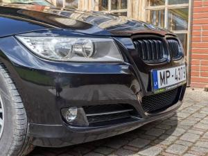 Black BMW 318 2009 in Sigulda, with an engine capacity of 2.00 L and mileage of 333 thousand km for 4390 €, photo 15 on AUTOMOTO.COM.LV