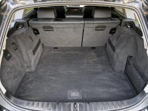 Black BMW 318 2009 in Sigulda, with an engine capacity of 2.00 L and mileage of 333 thousand km for 4390 €, photo 19 on AUTOMOTO.COM.LV