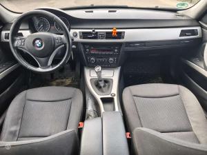 Melns BMW 318 2009 Šauļi, ar dzinēja tilpumu 2.00 L un nobraukumu 261 tūkst. km par 2950 €, foto 11 vietnē AUTOMOTO.COM.LV