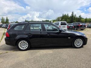 Black BMW 318 2009 in Utena, with an engine capacity of 2.00 L and mileage of 195 thousand km for 3550 €, photo 5 on AUTOMOTO.COM.LV