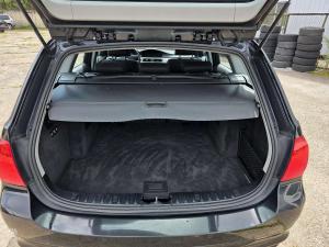 Black BMW 318 2009 in Utena, with an engine capacity of 2.00 L and mileage of 195 thousand km for 3550 €, photo 15 on AUTOMOTO.COM.LV