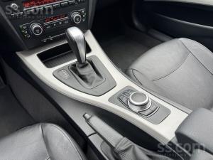 Melns BMW 318 2009 Rīga, ar dzinēja tilpumu 2.00 L un nobraukumu 324 tūkst. km par 4950 €, foto 19 vietnē AUTOMOTO.COM.LV