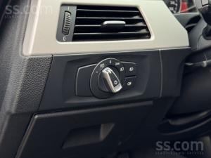Melns BMW 318 2009 Rīga, ar dzinēja tilpumu 2.00 L un nobraukumu 324 tūkst. km par 4950 €, foto 23 vietnē AUTOMOTO.COM.LV