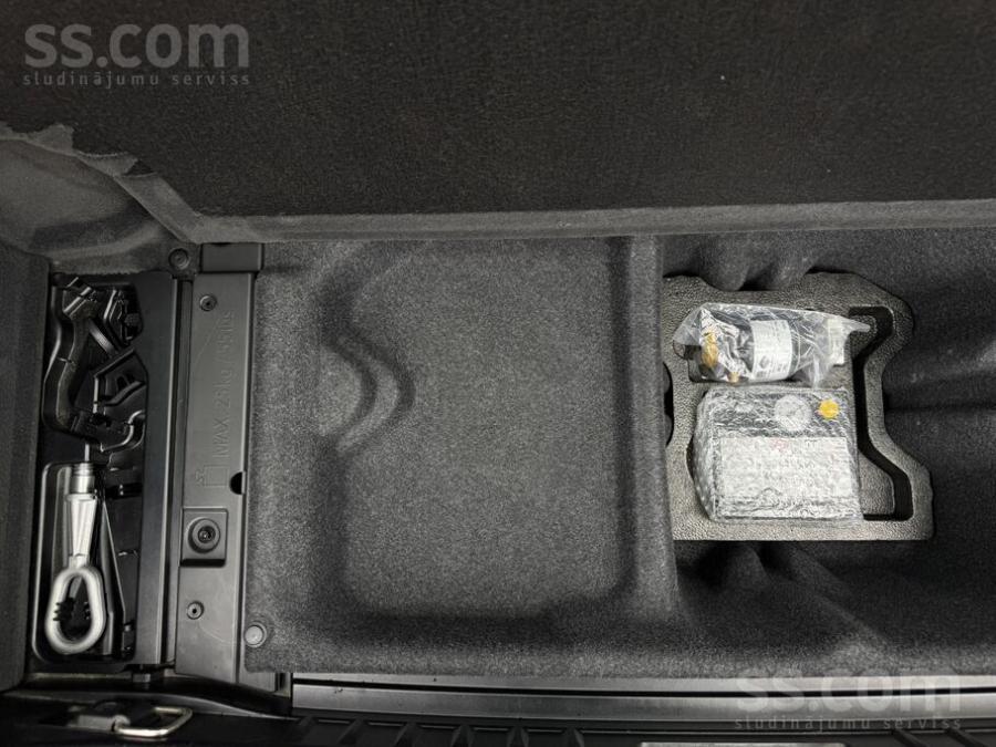 Melns BMW 318 2009 Rīga, ar dzinēja tilpumu 2.00 L un nobraukumu 324 tūkst. km par 4950 €, foto 27 vietnē AUTOMOTO.COM.LV