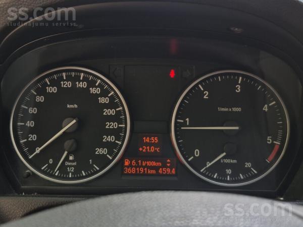 Black BMW 318 2009 in Riga, with an engine capacity of 2.00 L and mileage of 360 thousand km for 3200 €, photo 8 on AUTOMOTO.COM.LV