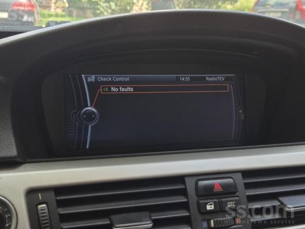 Black BMW 318 2009 in Riga, with an engine capacity of 2.00 L and mileage of 360 thousand km for 3200 €, photo 9 on AUTOMOTO.COM.LV