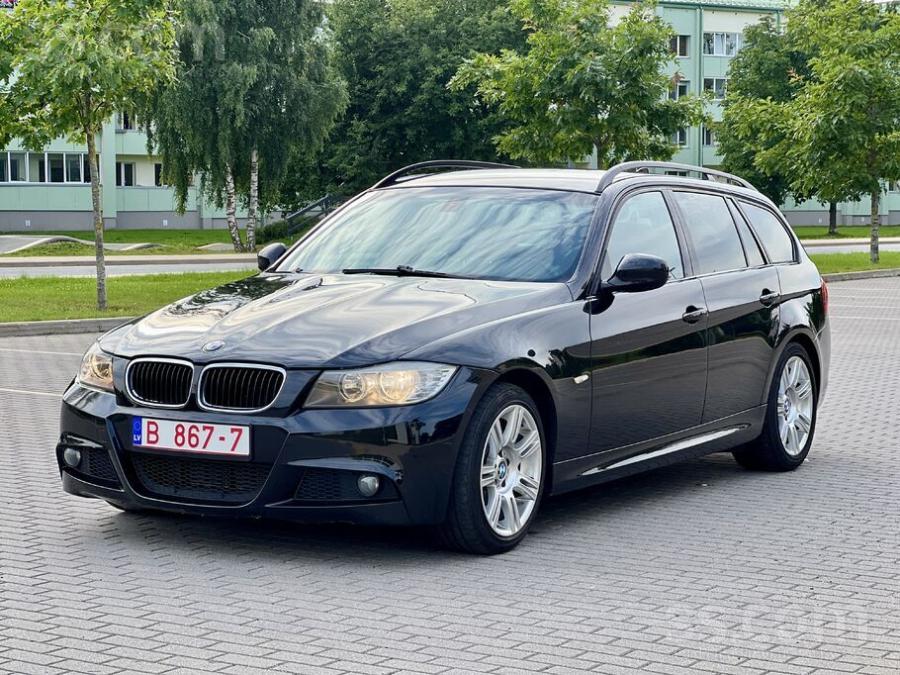 Black BMW 318 2009 in Riga, with an engine capacity of 2.00 L and mileage of 272 thousand km for 5390 €, photo 3 on AUTOMOTO.COM.LV