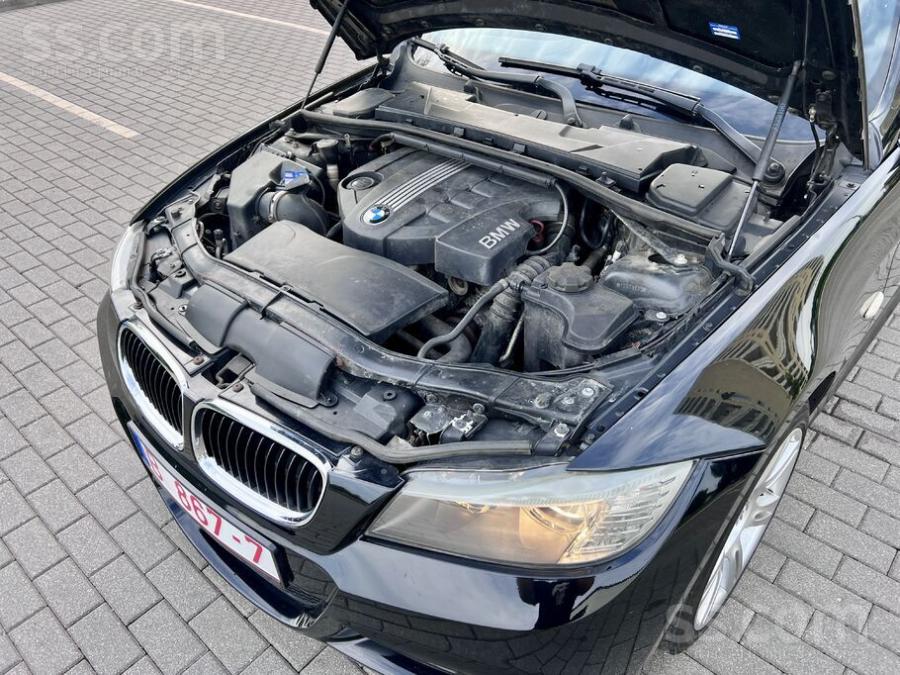Black BMW 318 2009 in Riga, with an engine capacity of 2.00 L and mileage of 272 thousand km for 5390 €, photo 24 on AUTOMOTO.COM.LV