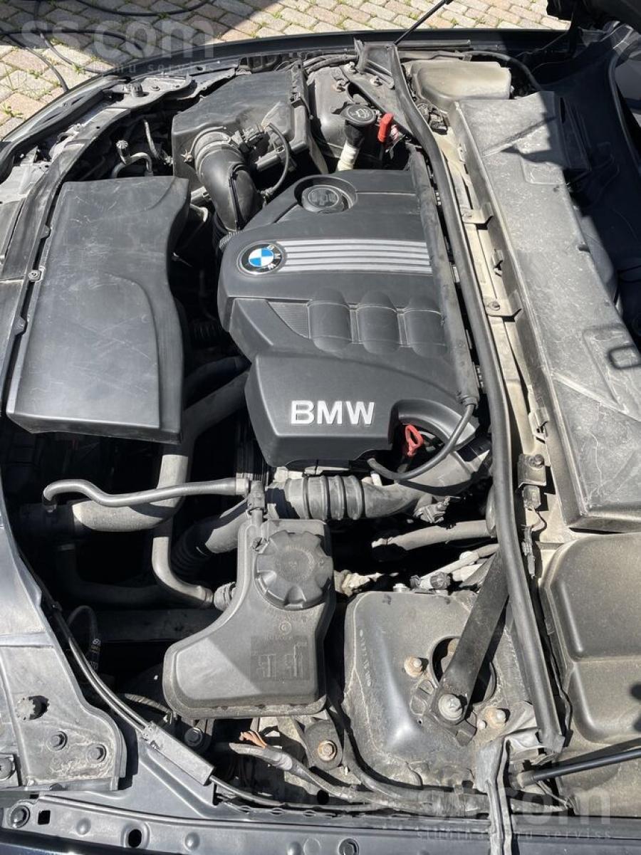 Melns BMW 318 2009 Rīga, ar dzinēja tilpumu 2.00 L un nobraukumu 300 tūkst. km par 4650 €, foto 7 vietnē AUTOMOTO.COM.LV