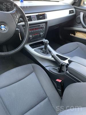 Melns BMW 318 2009 Rīga, ar dzinēja tilpumu 2.00 L un nobraukumu 300 tūkst. km par 4650 €, foto 17 vietnē AUTOMOTO.COM.LV