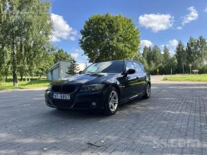 Melns BMW 318 2009 Liepāja, ar dzinēja tilpumu 2.00 L un nobraukumu 310 tūkst. km par 4800 €, foto  vietnē AUTOMOTO.COM.LV